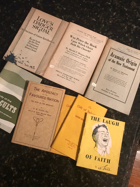 7 Assorted Religious Booklets - Etsy
