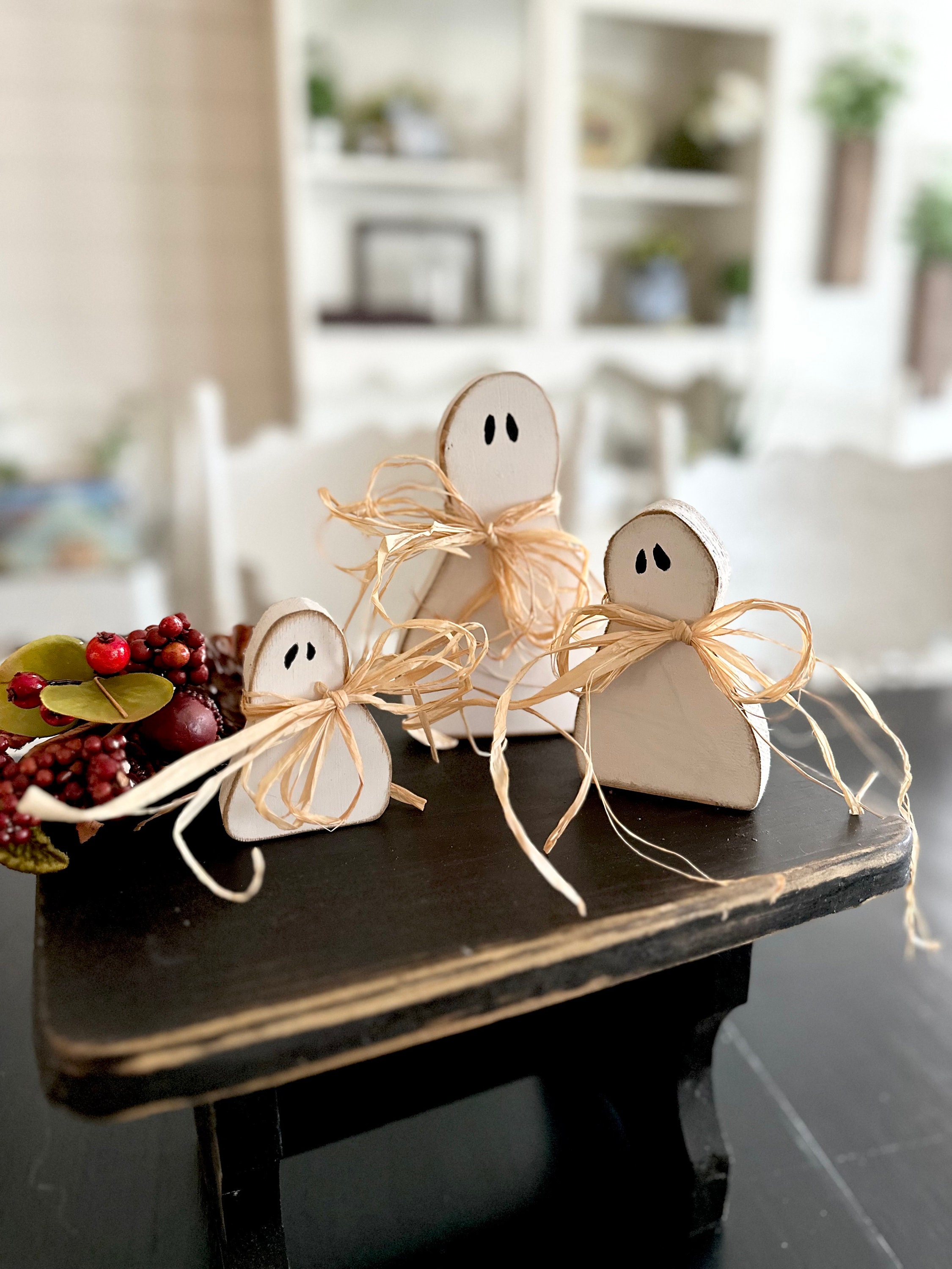 Handmade Wood Ghost Set: Primitive Halloween Tier Tray Decor - Etsy