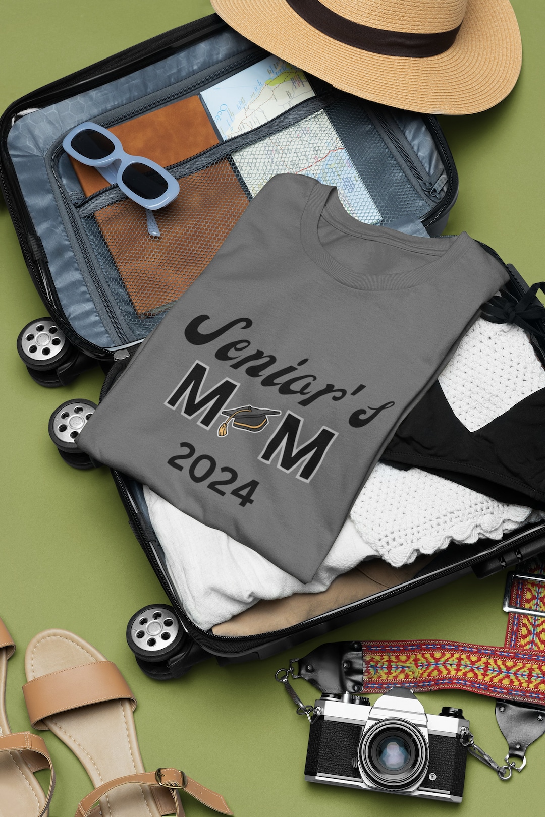 Senior's Mom 2024, Graduating Child, Proud Mom, Mother of Senior Gift ...