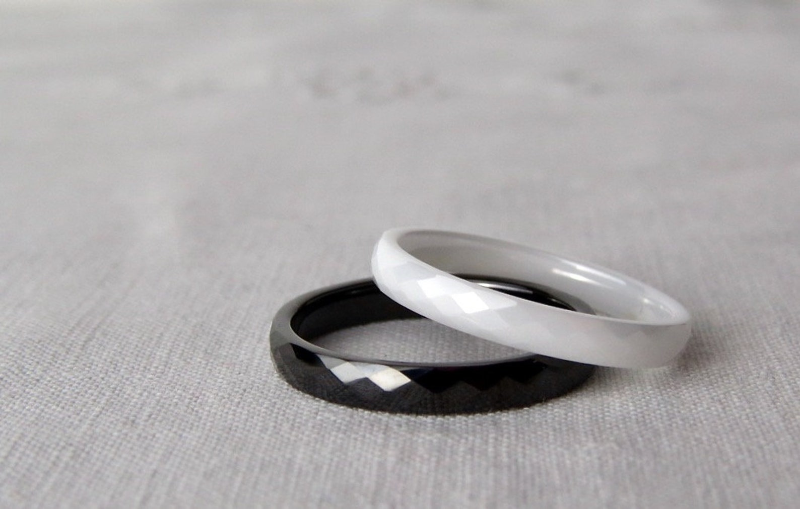 Simple Black or White Ring Minimalist Ring Faceted Ceramic - Etsy