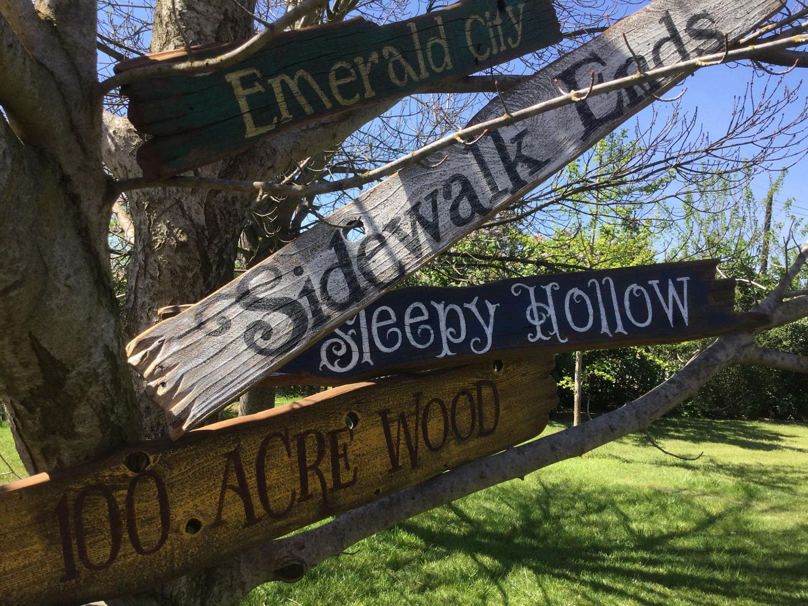 Storybook Signs Baby's Nursery Book Nook Whoville 100 | Etsy