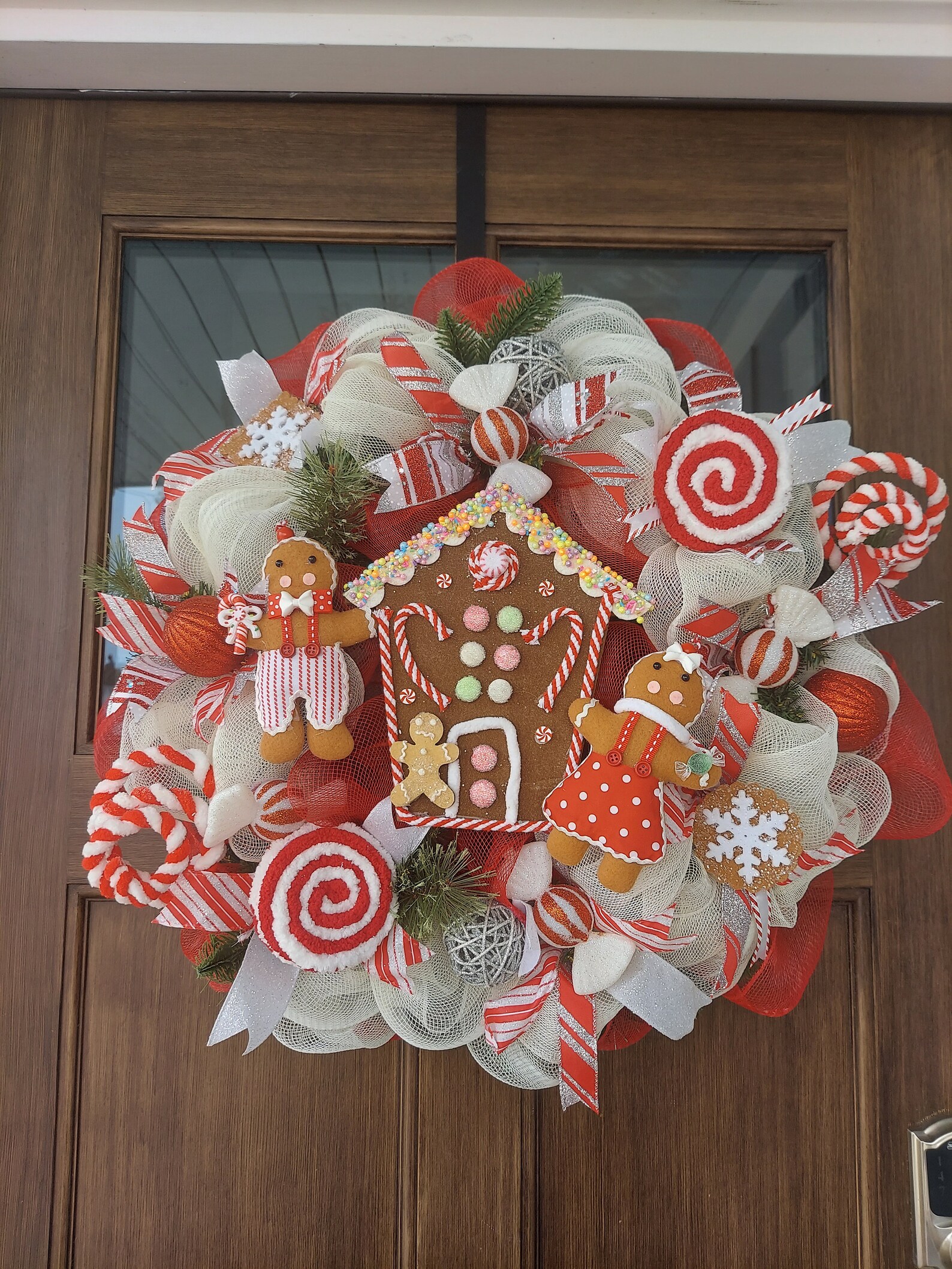 Peppermint Gingerbread Wreath / Gingerbread Wreath / Glam - Etsy