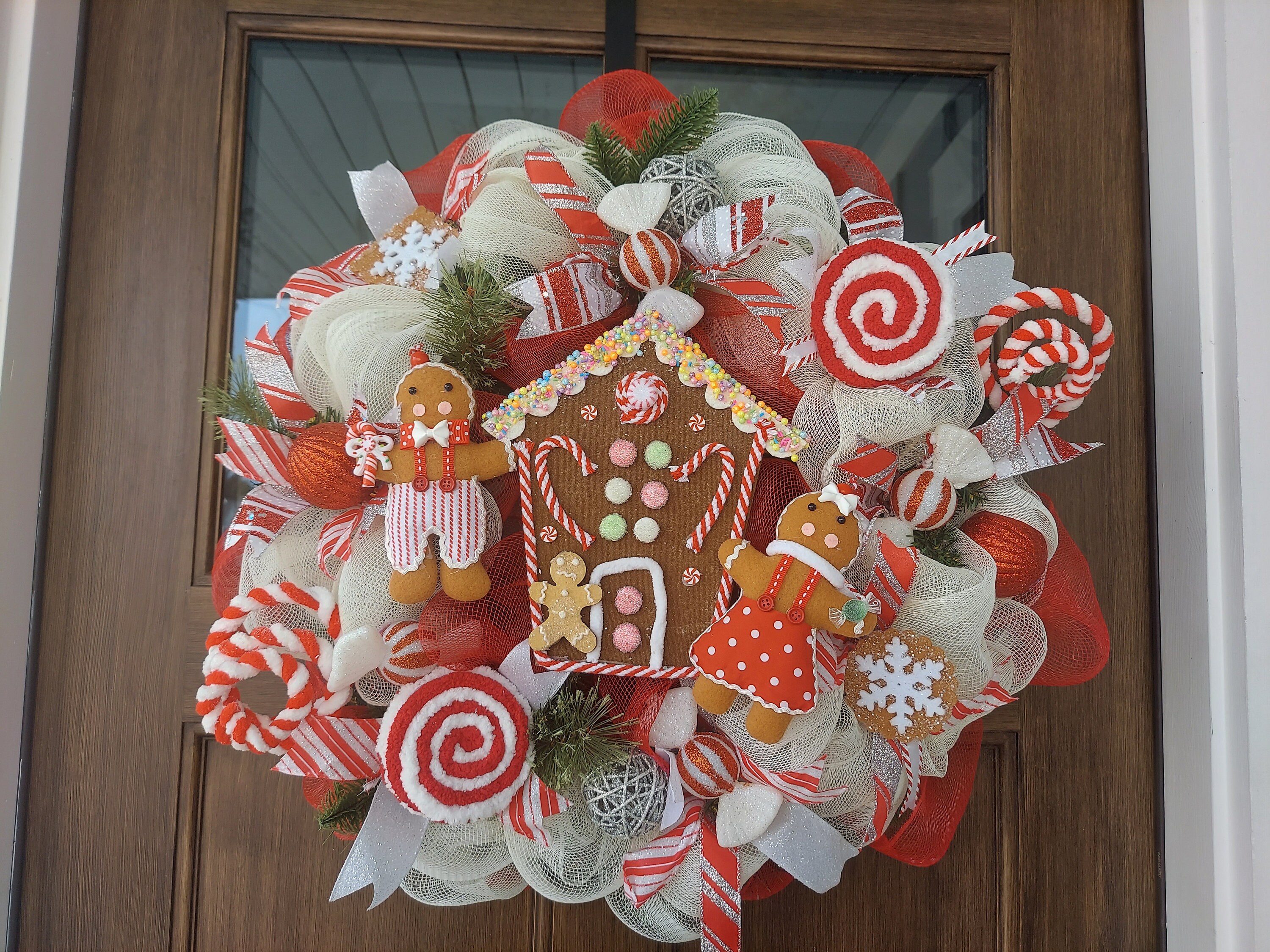 Peppermint Gingerbread Wreath / Gingerbread Wreath / Glam - Etsy