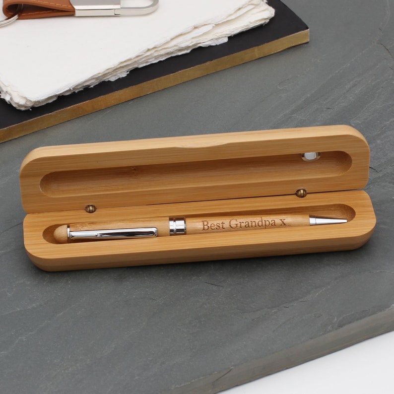 Personalised Bamboo Pen & Pen Stand Gift Set • Engraved Wooden Pen ...
