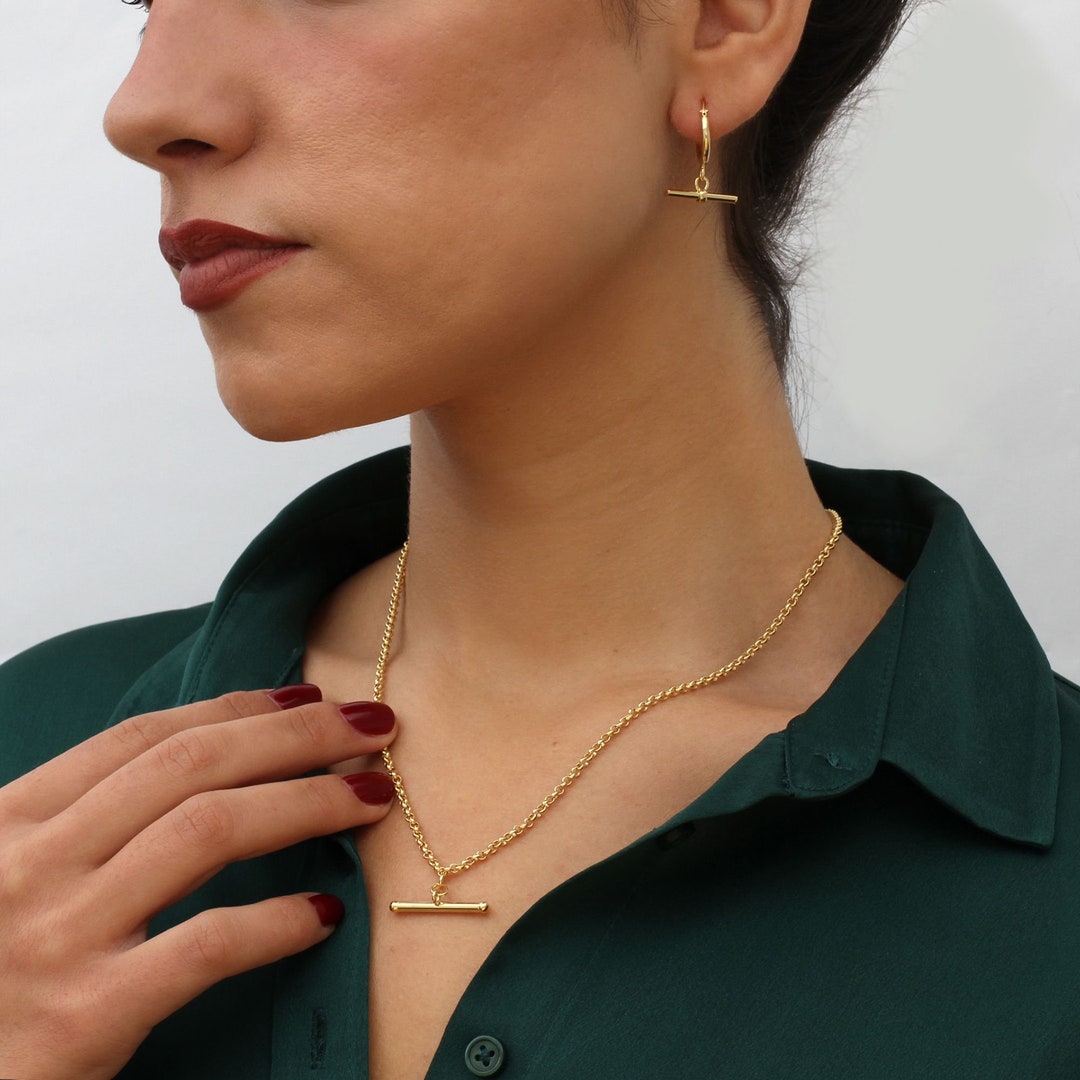 9ct Yellow Gold T-bar Necklace - Etsy