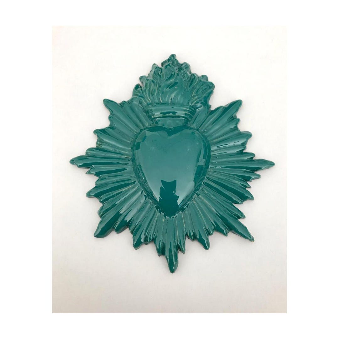 Sacred Heart in Handcrafted Ceramic. Wall Decoration - Etsy