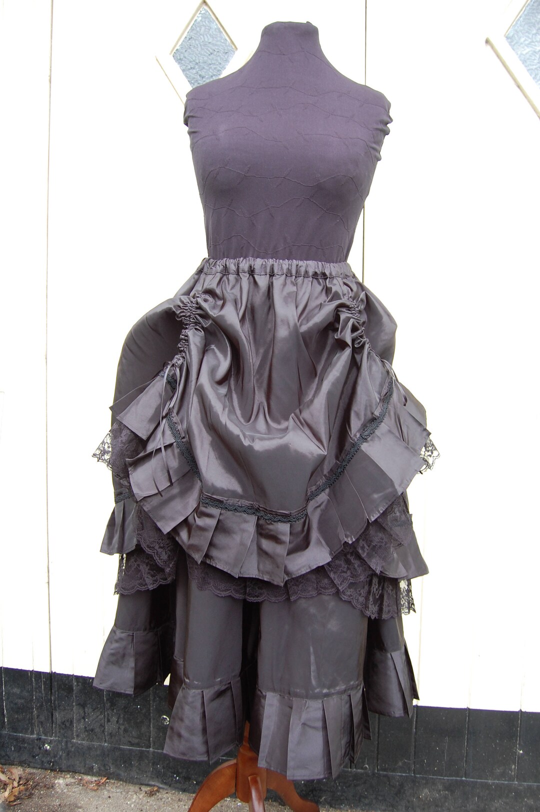 Steampunk Skirt, Pirate Wench in Black Taffeta - Etsy