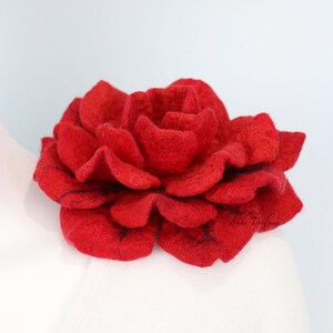 Large Felted Red Rose Flower Brooch Wet Felted Wool Flower - Etsy
