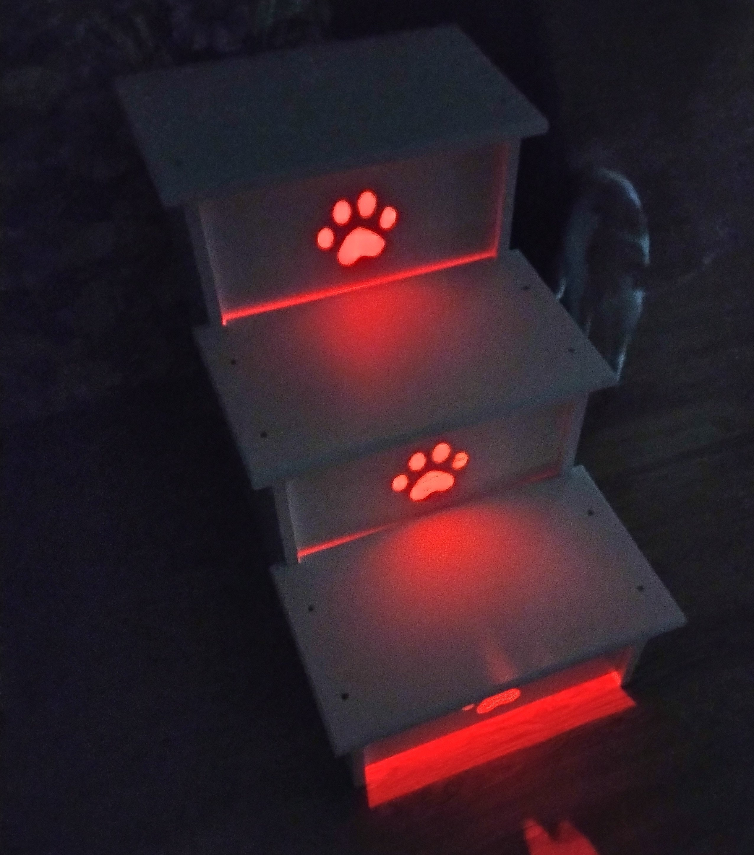 18" Large Pet Stairs W/ Riser Fronts to Give Your Bigger Dog or Cat the ...