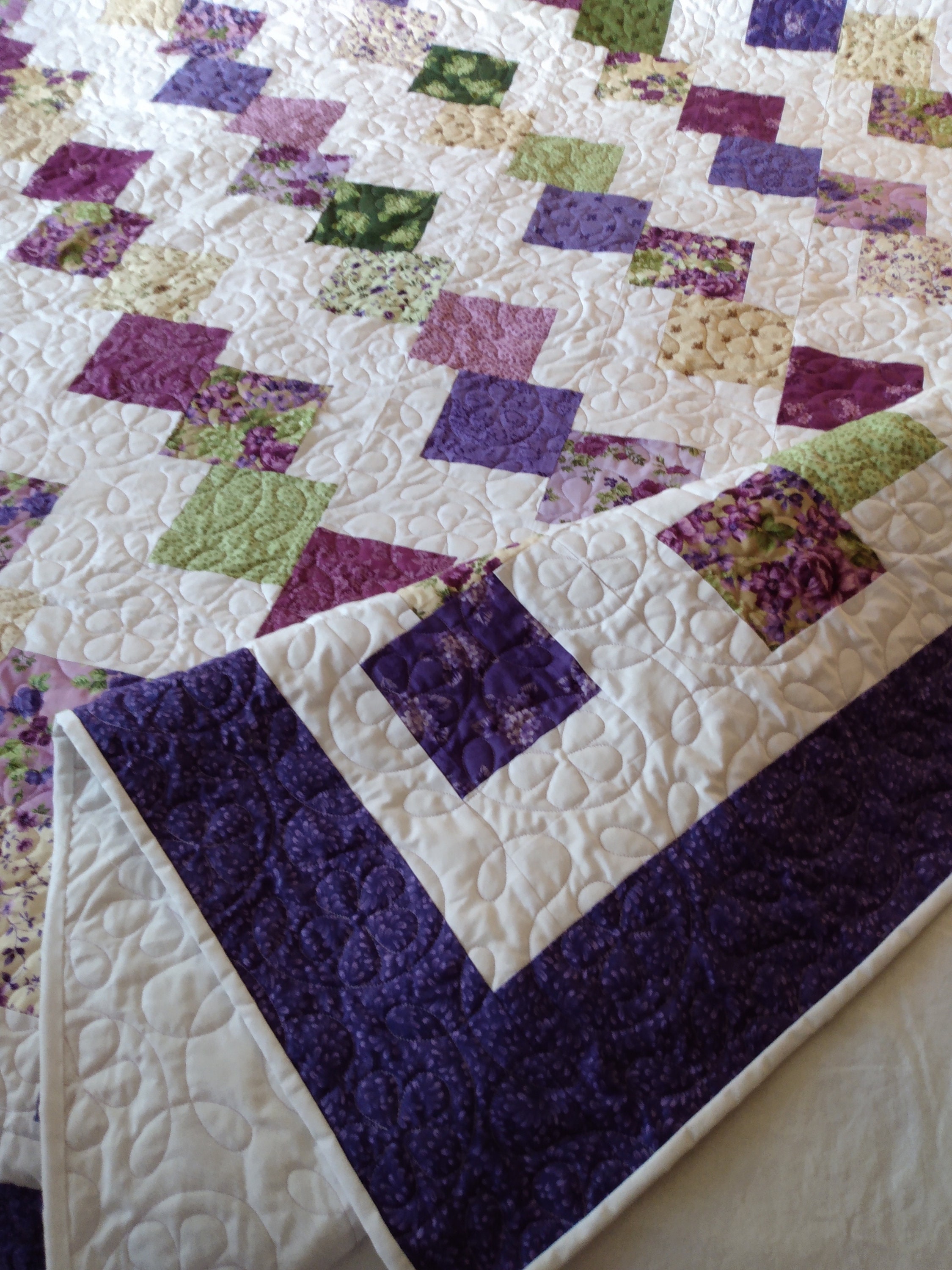 Falling Charm Quilt - Etsy