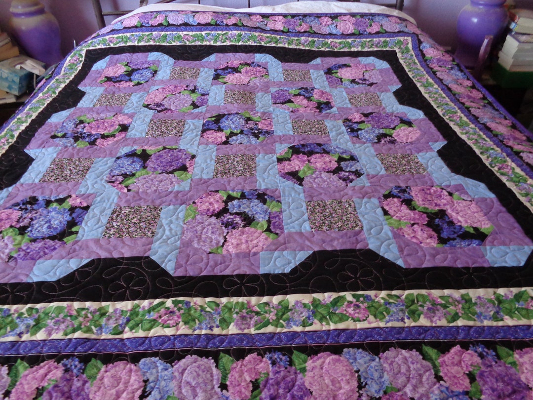 Hydrangea Quilt - Etsy