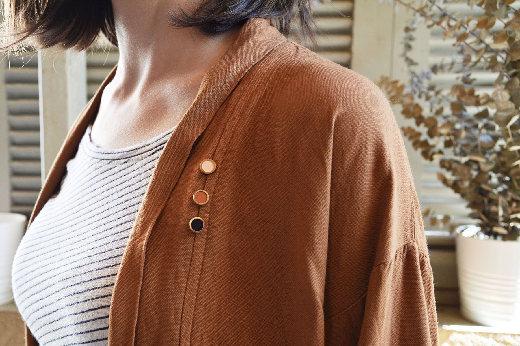 Mini Pin Badge Set Brass and wood Geometric Pins Circle pin | Etsy