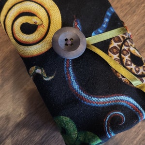 Hand Made Snake Tarot/oracle Deck Wrap/ Divining Cloth. 18" Square ...