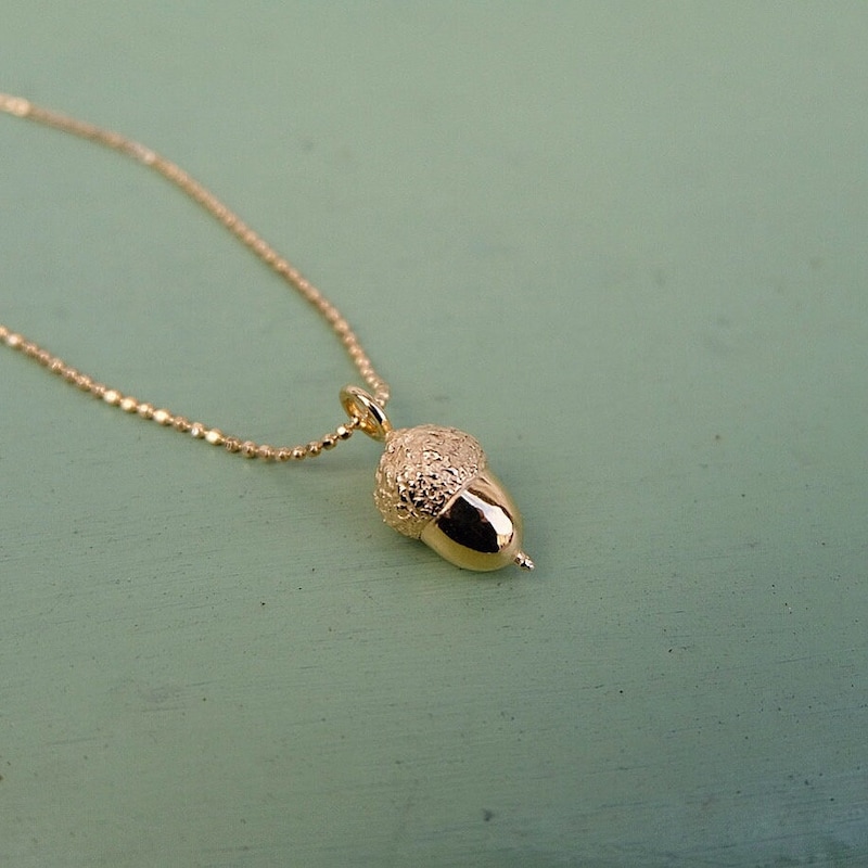Gold Acorn Necklace - Etsy