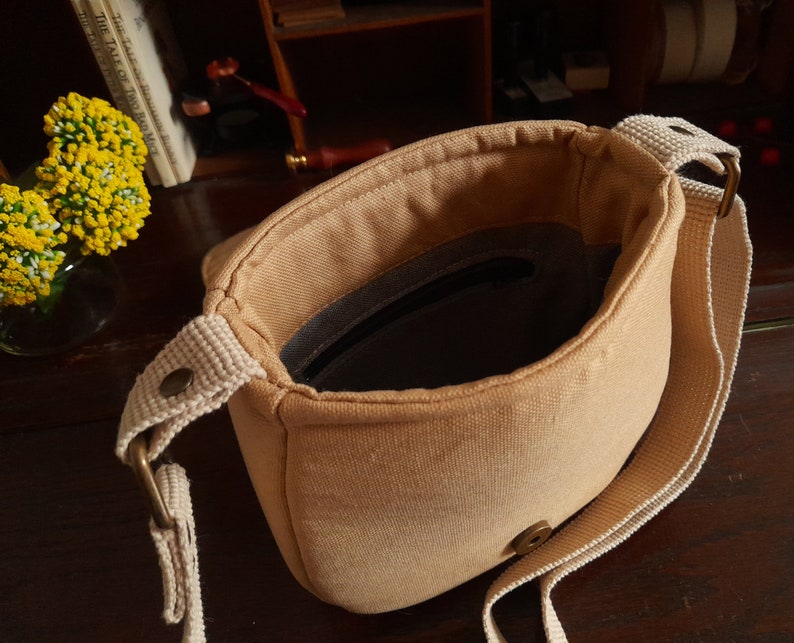 Hand Embroidered Mushroom Floral Cottage Core Style Satchel - Etsy