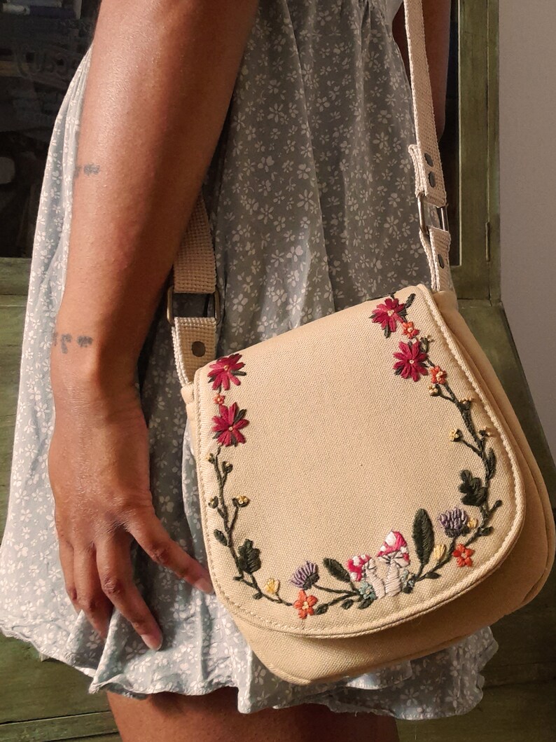 Hand Embroidered Mushroom Floral Cottage Core Style Satchel - Etsy