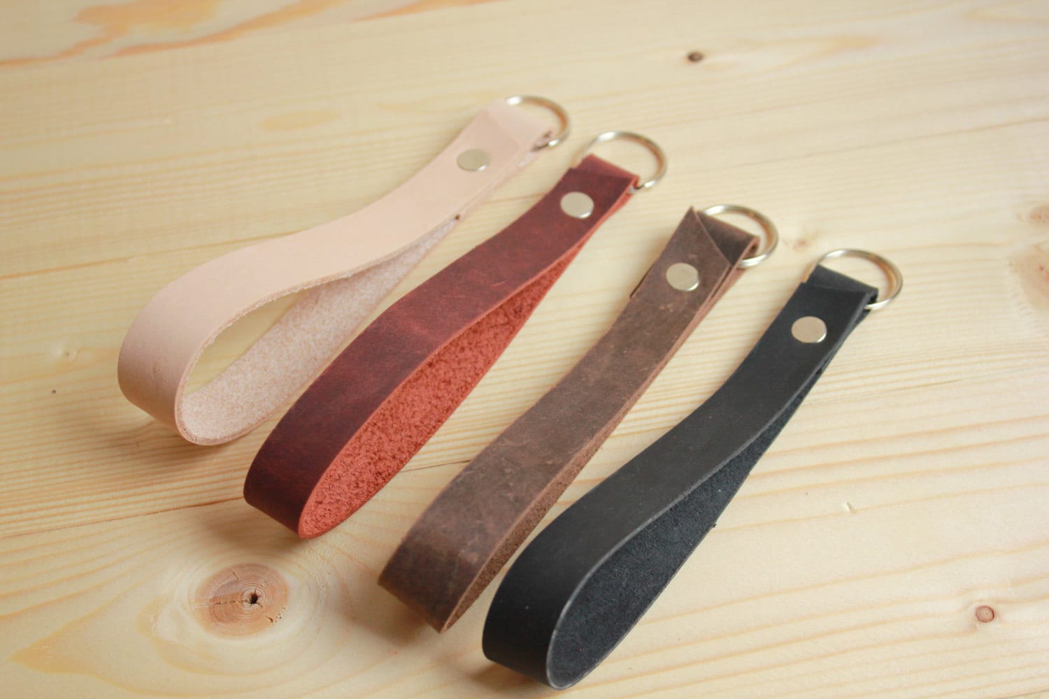Leather Looped Keychain. Leather Key Fob. Handmade Key Holder. - Etsy