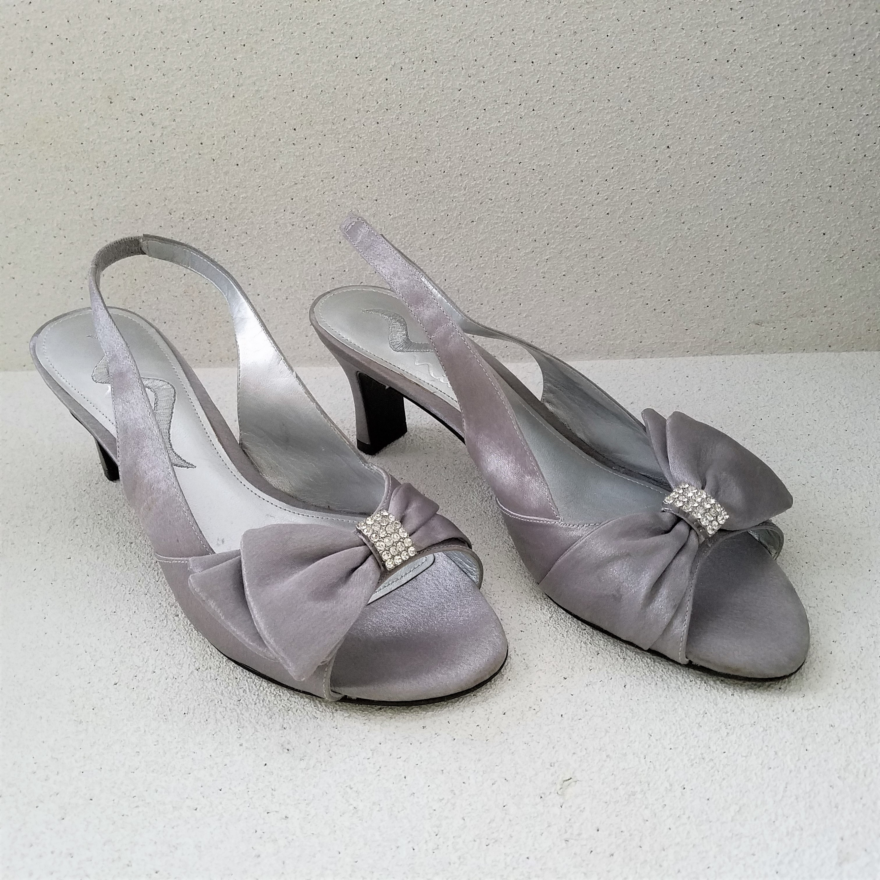 NINA Silvery Gray Peep Sling Kittens - Cute Silver Bridesmaid Kittens ...
