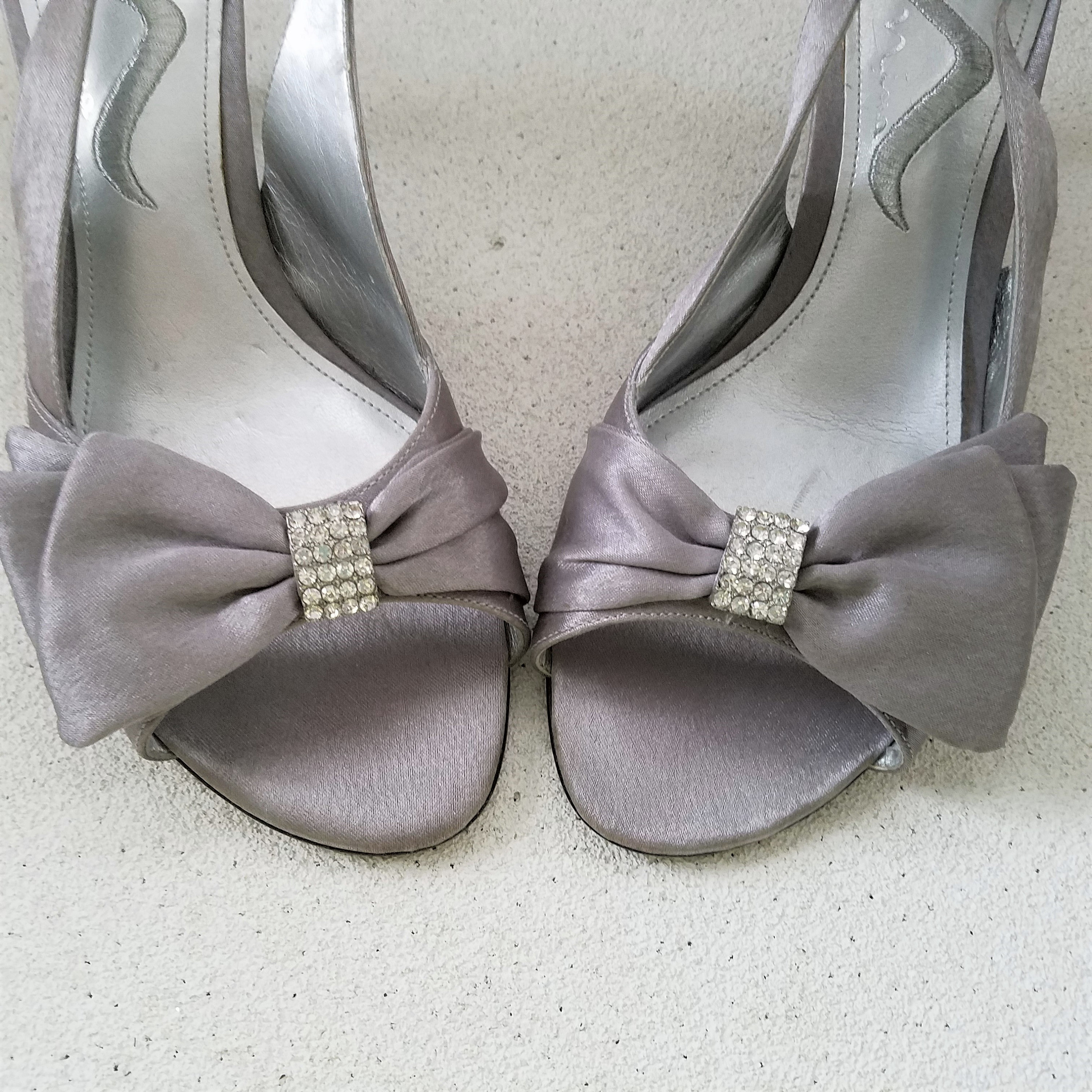 NINA Silvery Gray Peep Sling Kittens - Cute Silver Bridesmaid Kittens ...