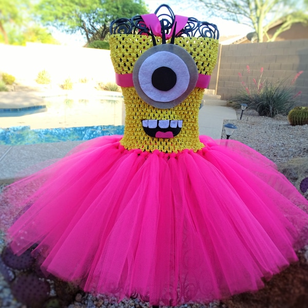 Pink Minion - Etsy