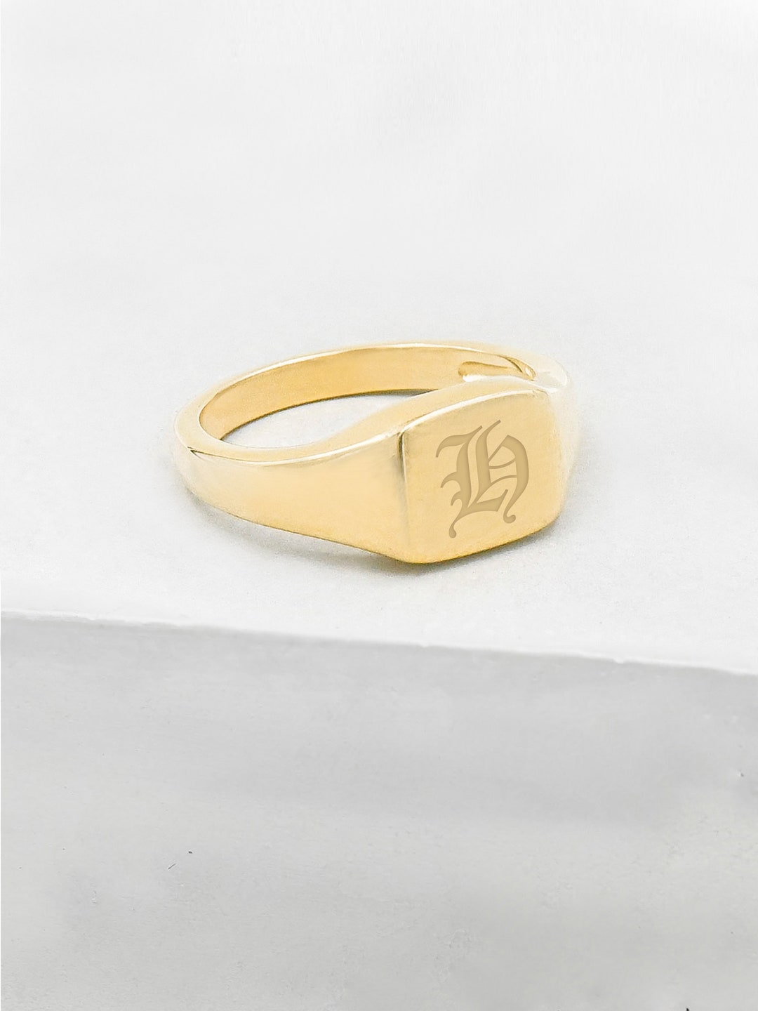 Square Signet Ring - Gold | Engraved Ring | Monogram Signet Ring ...