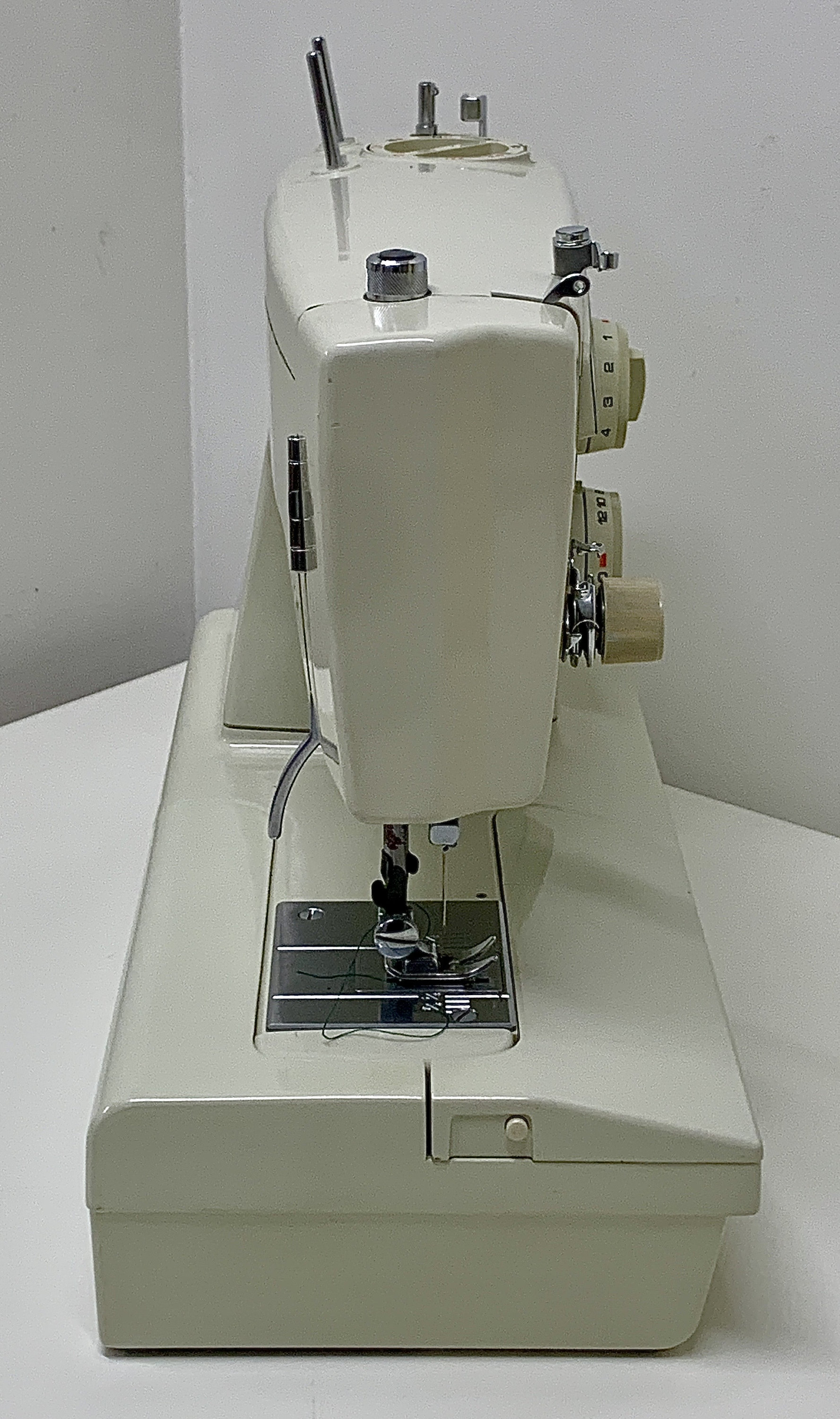 Vtg Sears Kenmore Sewing Machine Complete and Functional With Speed ...
