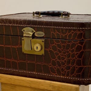1940s Vtg Maximillian New York Hybrid Croc Leather Overnight Train ...