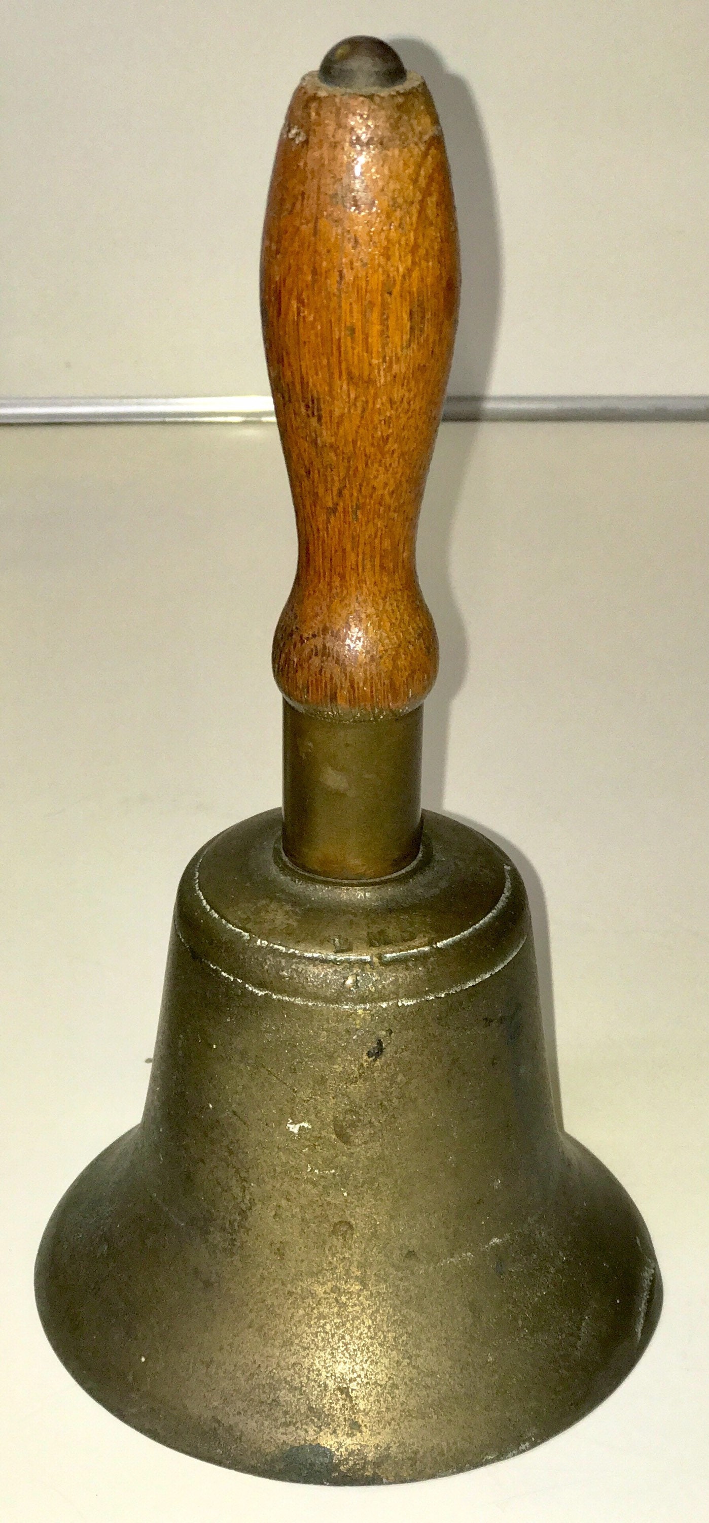 Vintage 1800s Antique Blonde Wooden Handled 10 Brass Bronze SCHOOLHOUSE ...