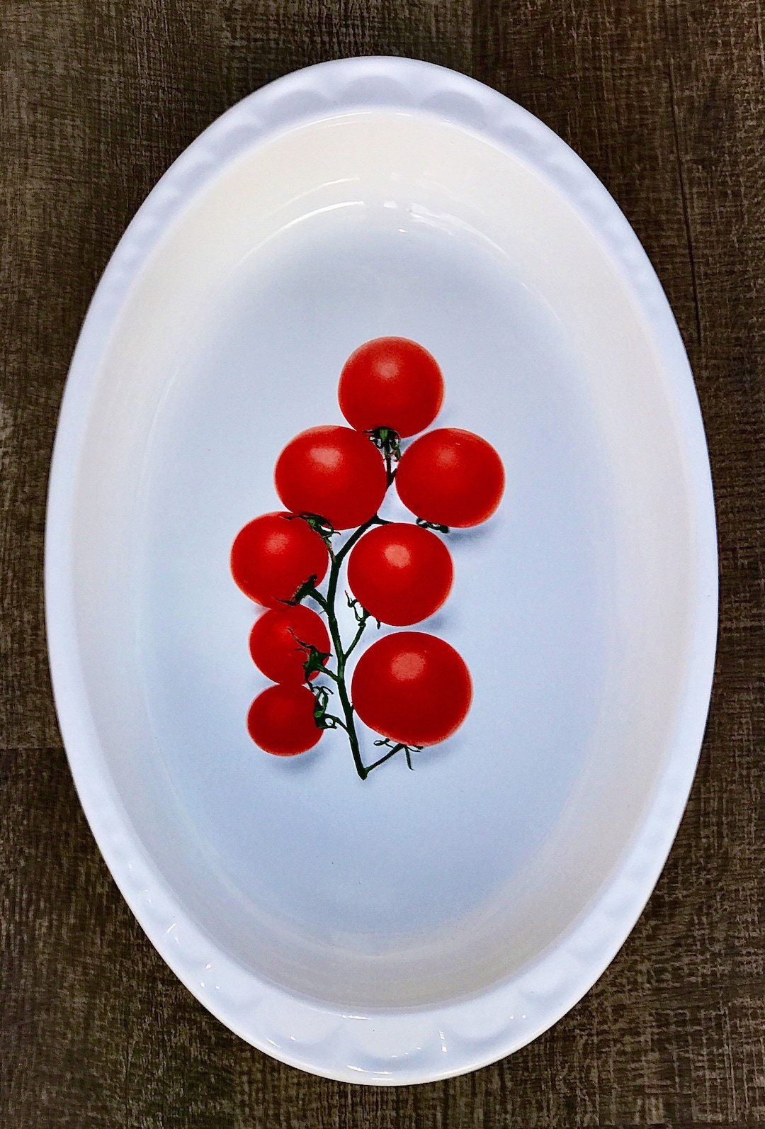 13 Oval Lug Handled Embossed Edge Footed Tomato Vine Illustrated White ...