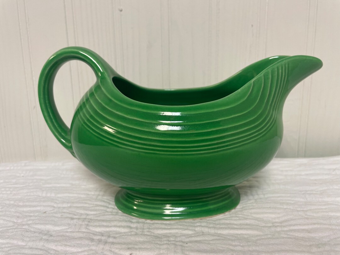 Fiesta Ware 1959 Medium Green Gravy Pitcher or Sauce Boat Fiestaware - Etsy