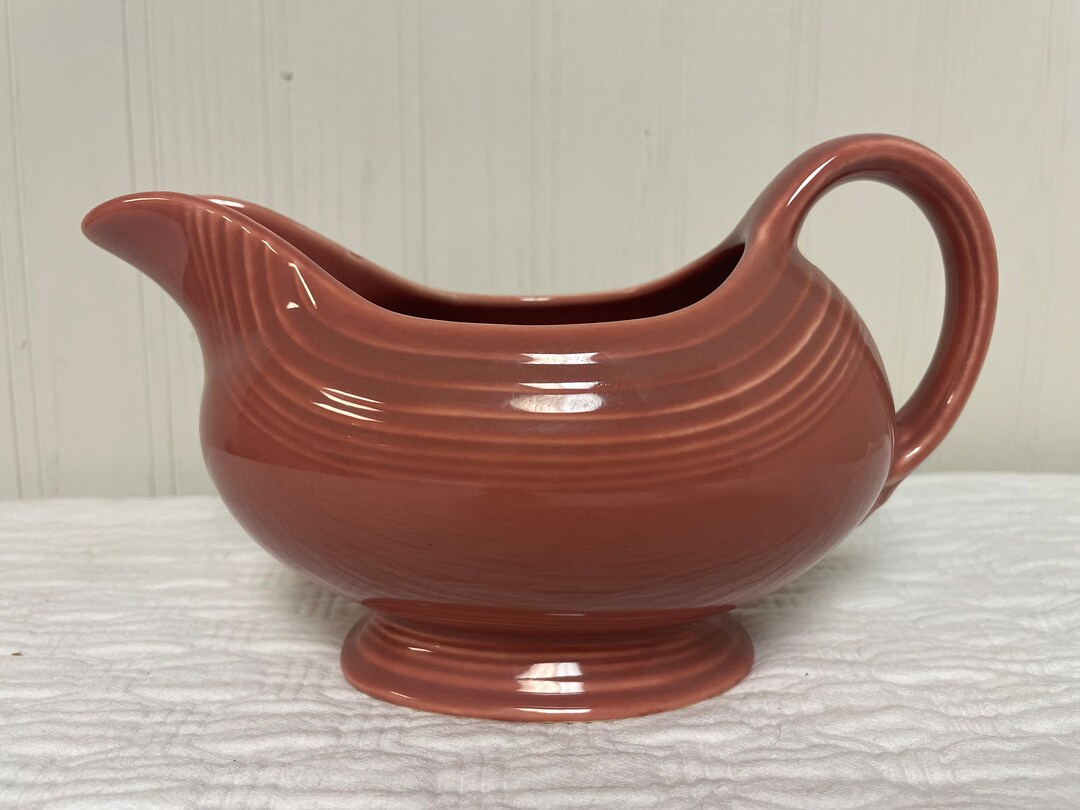 Fiesta Ware 1950s Rose Pink Gravy Pitcher or Sauce Boat Fiestaware - Etsy