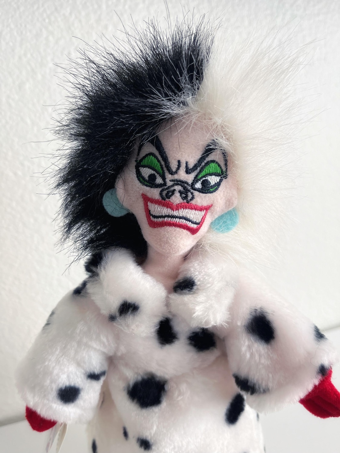 Vintage Disney Store Cruella De Vil Bean Bag Doll, 101 Dalmatians ...