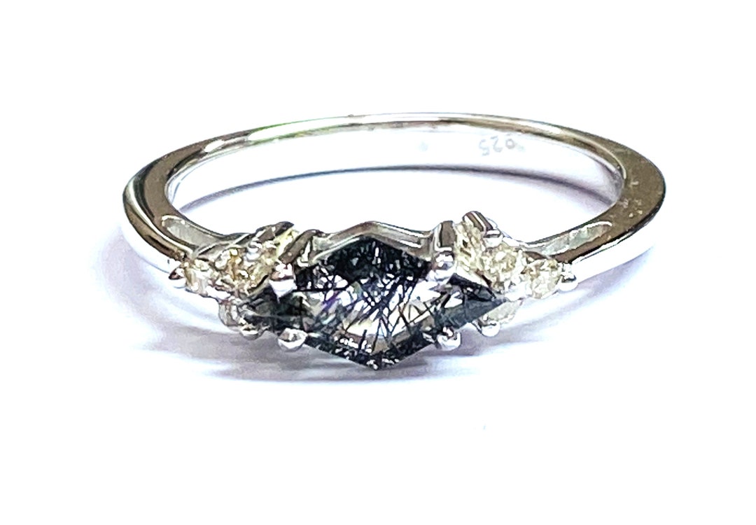 Salt and Pepper Kite Cut Diamond Ring for Engagement & Wedding Lozenge ...