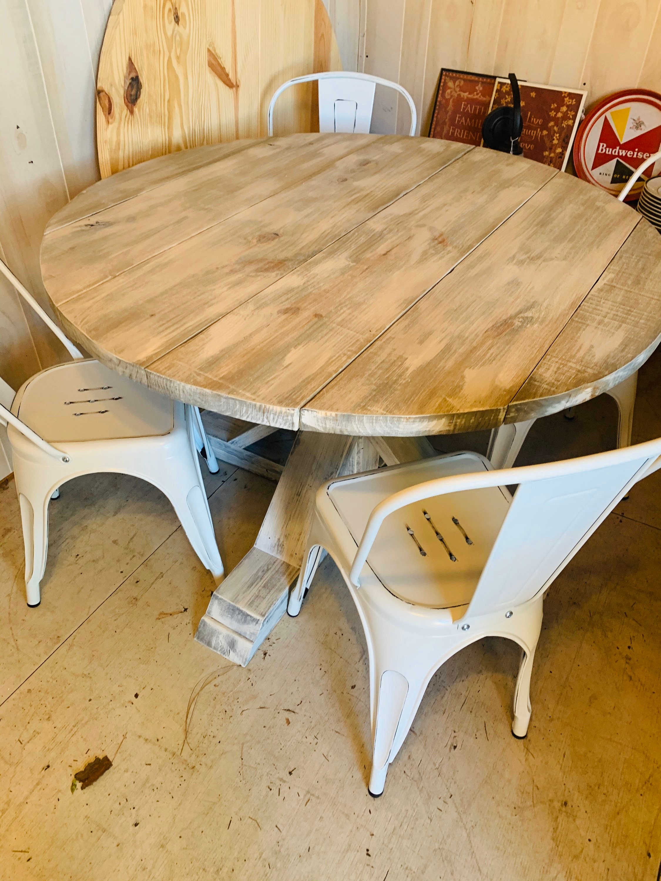 Round Rustic Farmhouse Table with chairs, Single Pedestal Style Base ... Round Rustic Farmhouse Table with chairs, Single Pedestal Style Base ...