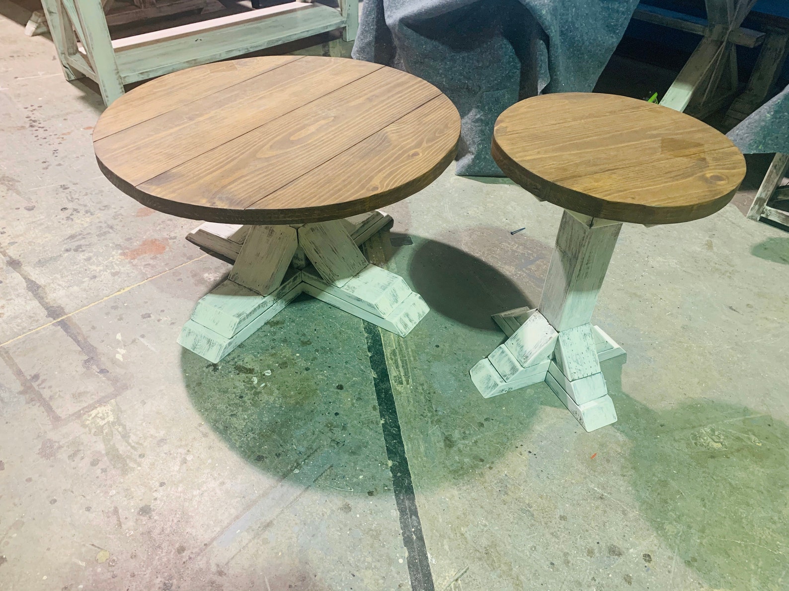 Round Farmhouse Rustic Coffee Table and End Table With | Etsy