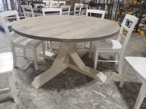 5ft Round Rustic Farmhouse Table with chairs, Single Pedestal Style ...