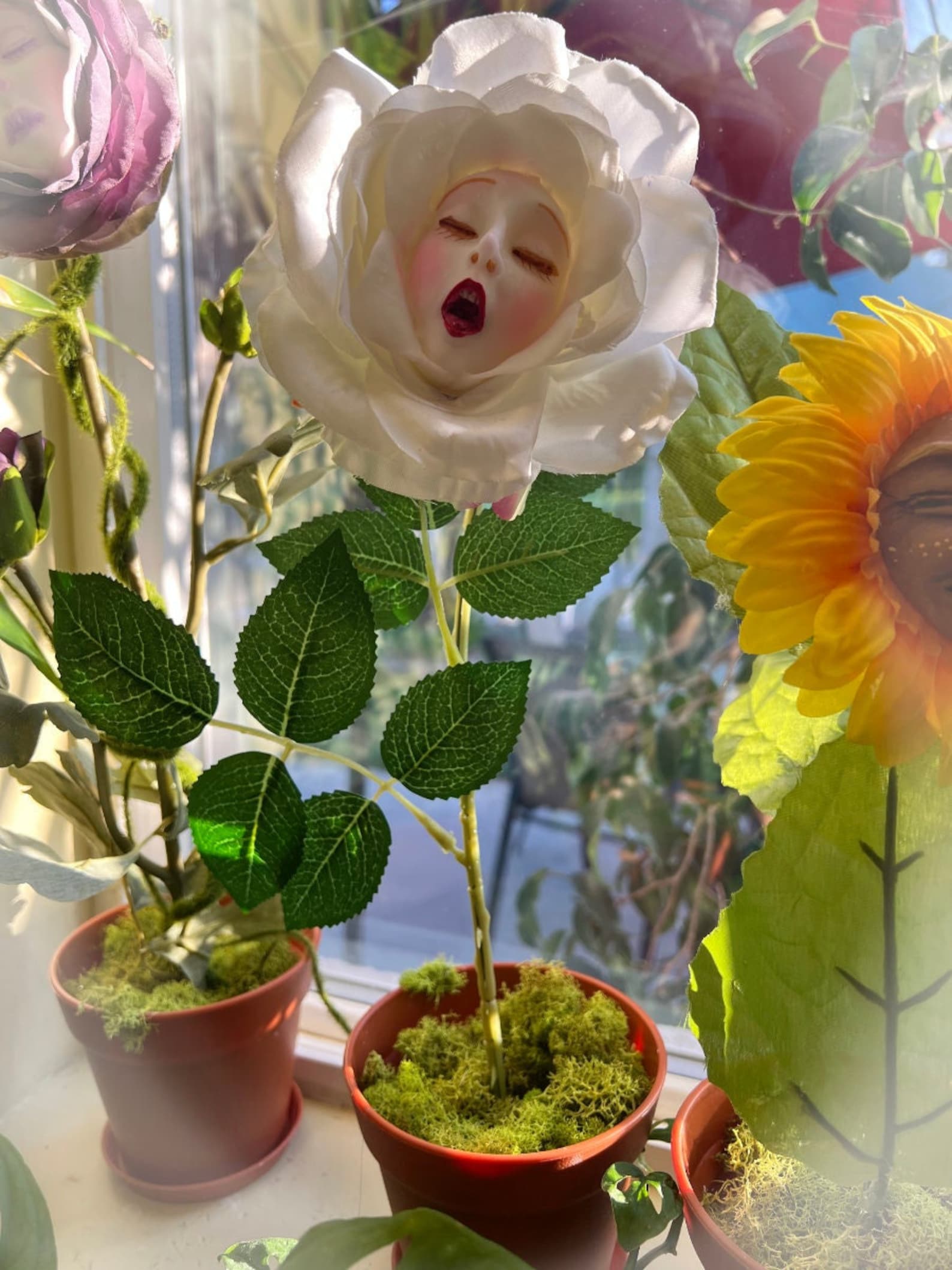Alice in Wonderland (non) Talking Flowers "potted Singing Rose" by ...