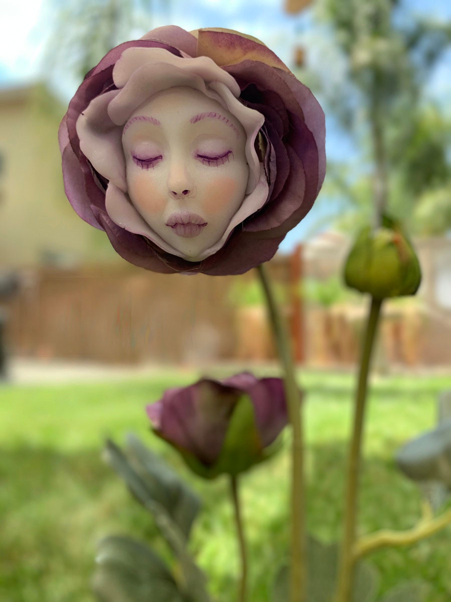 Alice in Wonderland Talking Flowers tranquil by - Etsy Canada