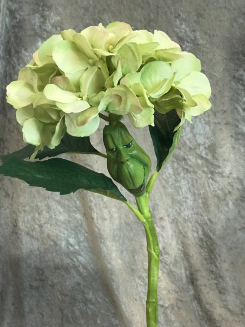 Alice in Wonderland Talking Flowers yellow - Etsy