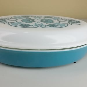 Vintage Pyrex Horizon Blue Divided Casserole With Patterned Horizon ...