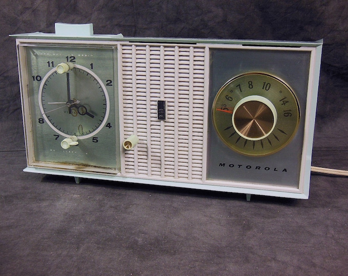 Motorola Tube Clock Radio, Model C35BK, Vintage AM Radio - Etsy