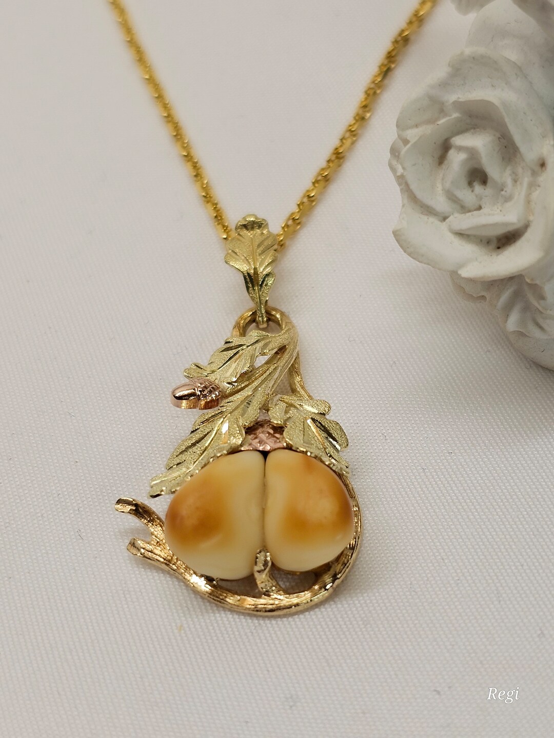 Traditional Costume Jewelry Pendant Gold Pendant Without Chain ...