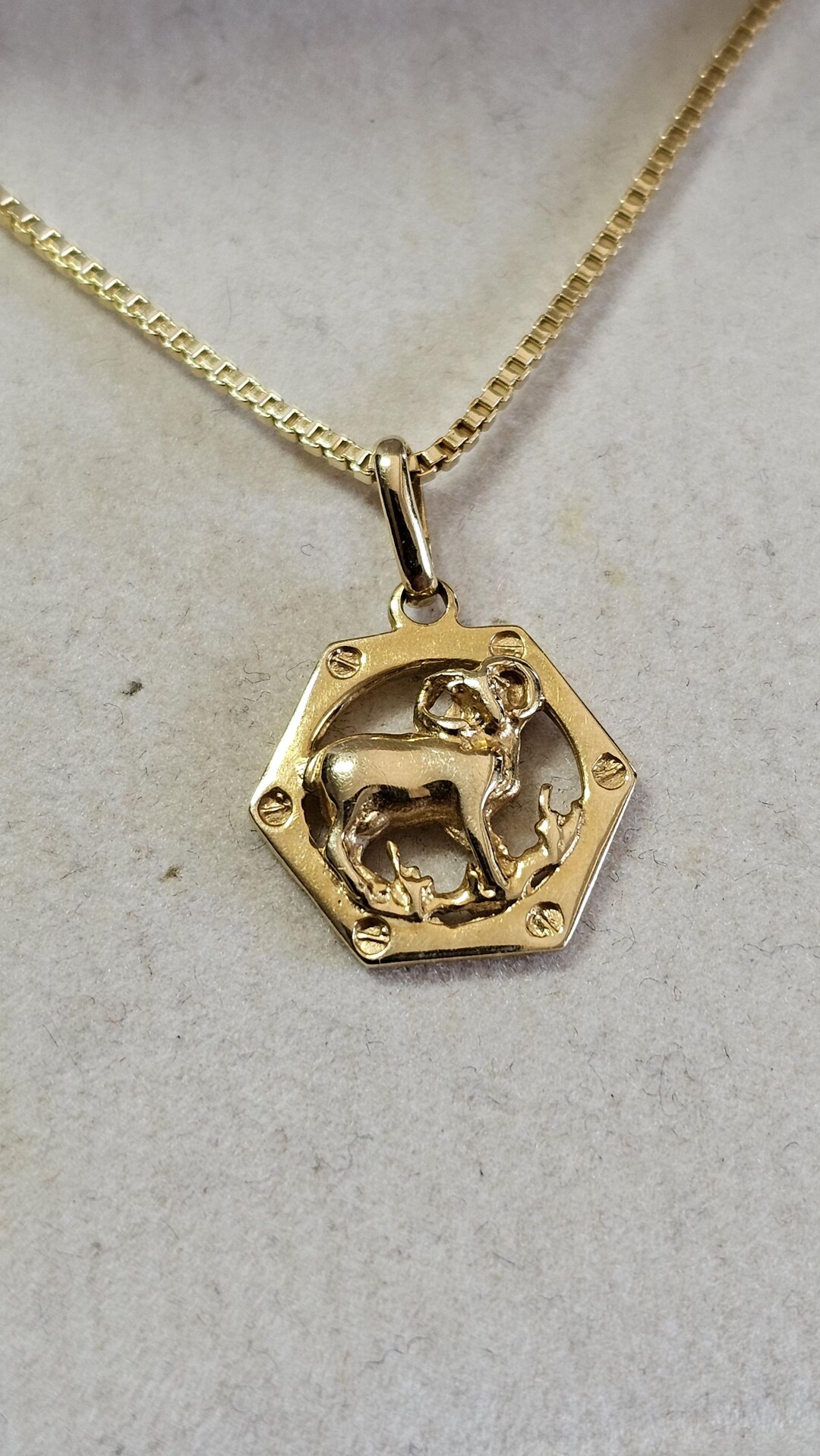 Nostalgic Gold Pendant Without Chain Gold 333 Zodiac Sign Horoscope ...