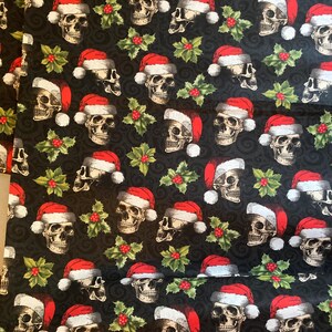 SANTA SKULLS, Skeleton, Mistletoe, Santa Hat, X-mas Skull, Holly, Black ...