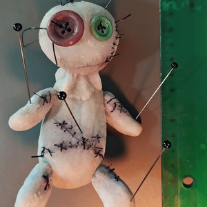 Voodoo Doll Needles Creepy Platinum Silicone Rag Sewing Pin Halloween ...