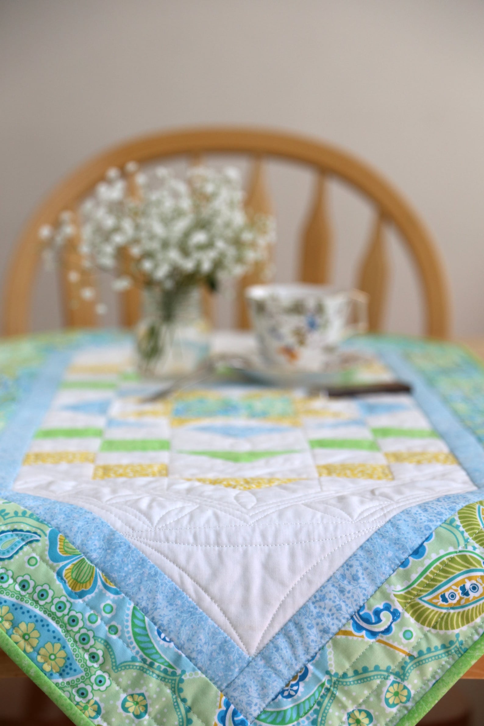 Summer Easy Table Runner Pattern PDF Digital, Star Block Quilt, Table ...