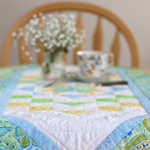 Summer Easy Table Runner Pattern PDF Digital, Star Block Quilt, Table ...