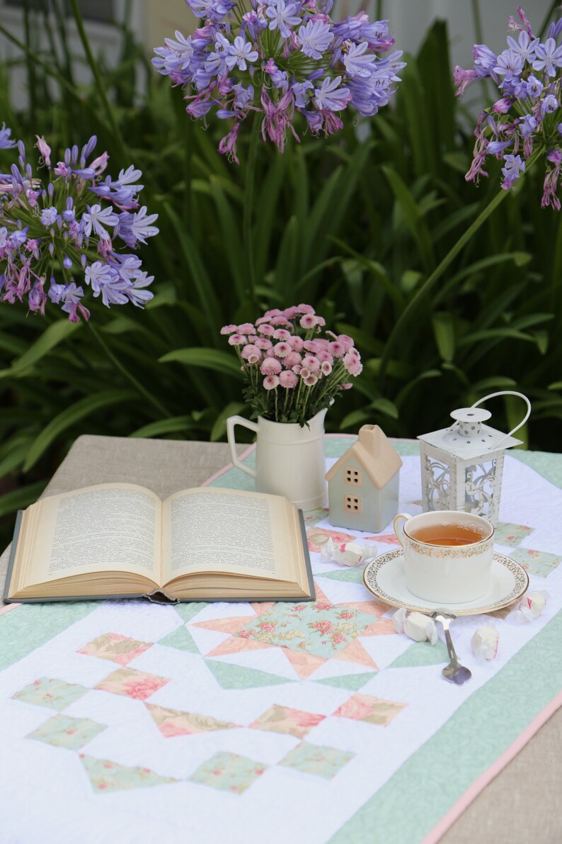 Summer Easy Table Runner Pattern PDF Digital, Star Block Quilt, Table ...