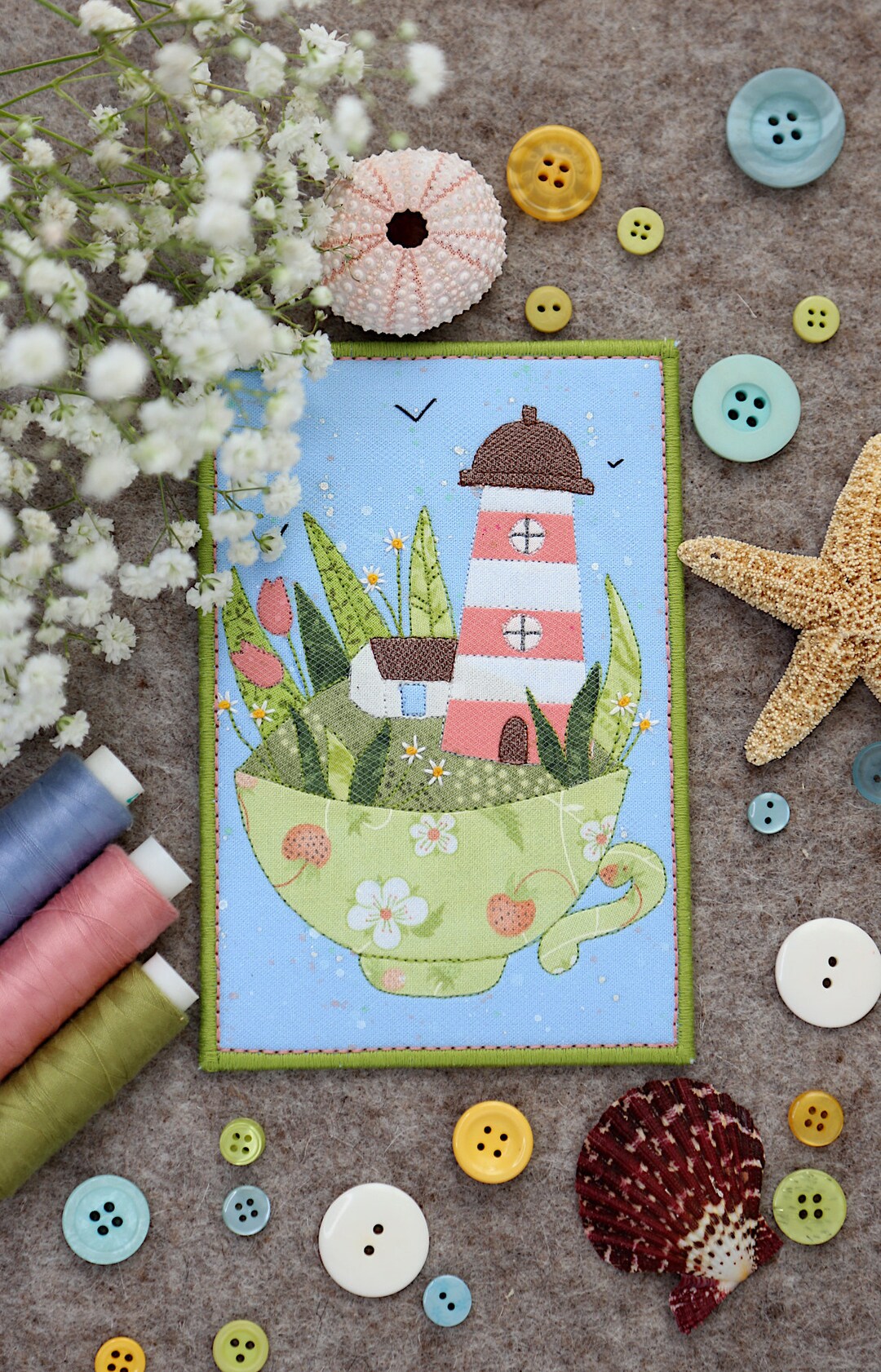 Fabric Postcard Quilt KIT Fabric Pattern - "the Lighthouse" , 4" X 6 ...