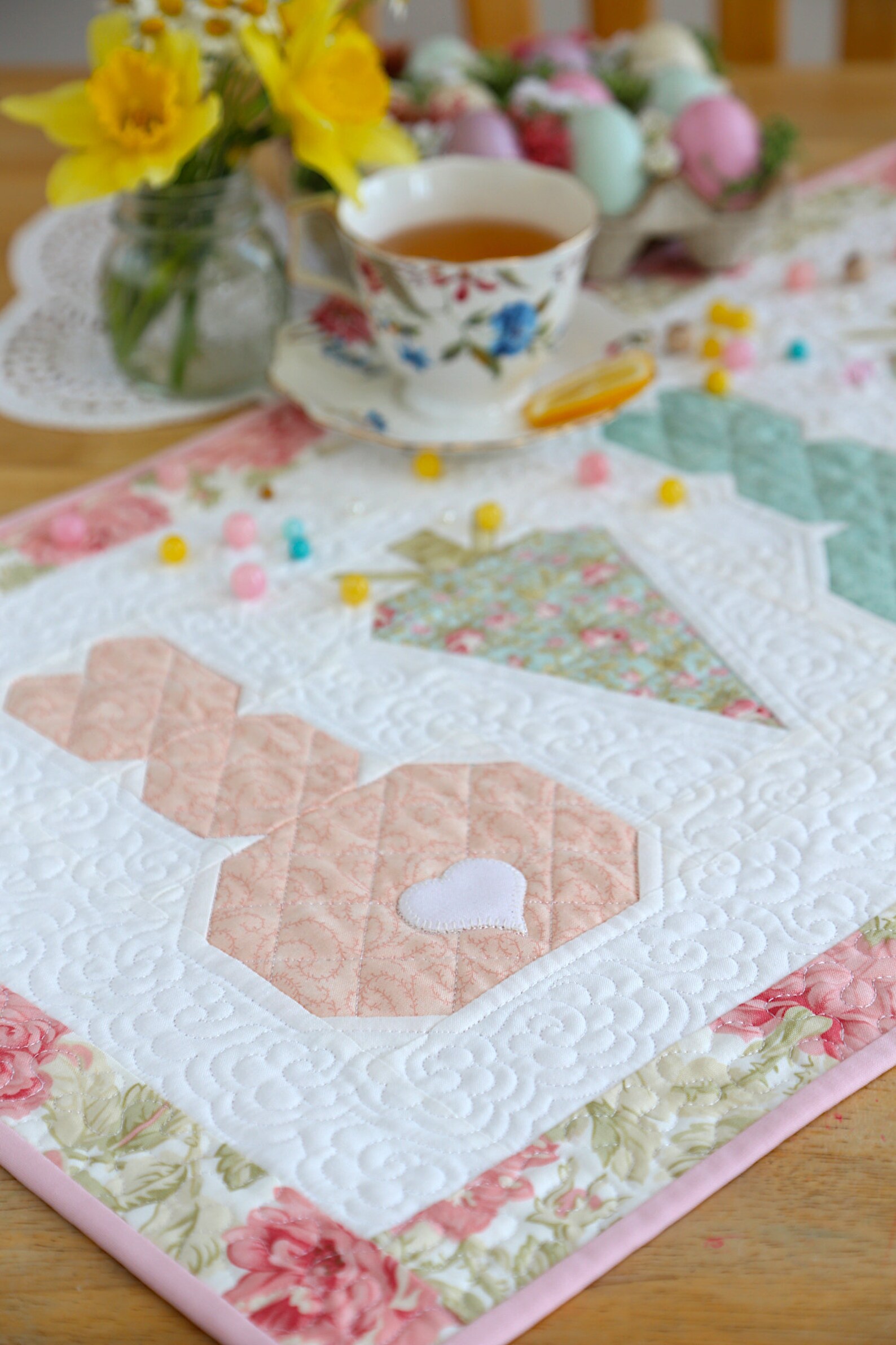 Easter Bunny Carrot Quilt Table Runner Pattern (PDF Digital) - Etsy